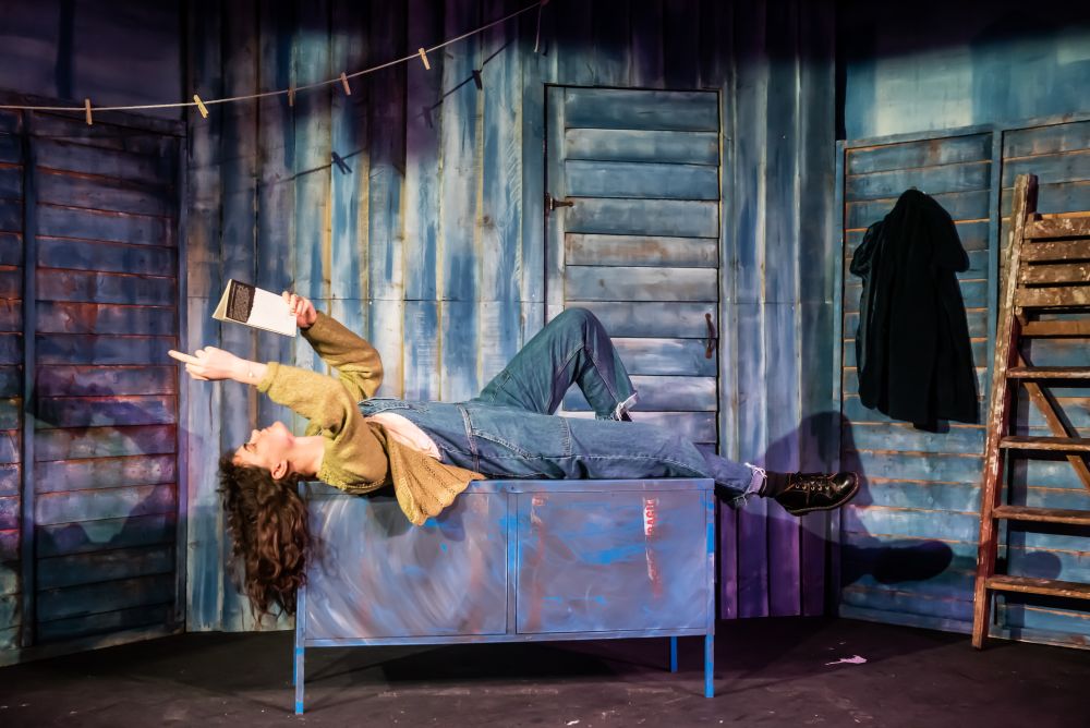 INTERVIEW: A Digital Pint with… Billie Esplen, Throwing it Down with ...