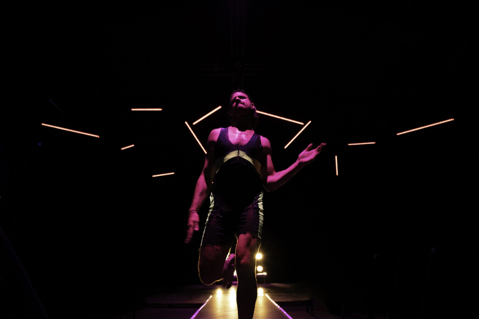 REVIEW: Anatomy of a Night, EdFringe 2025 ★★★★ – Binge Fringe Magazine