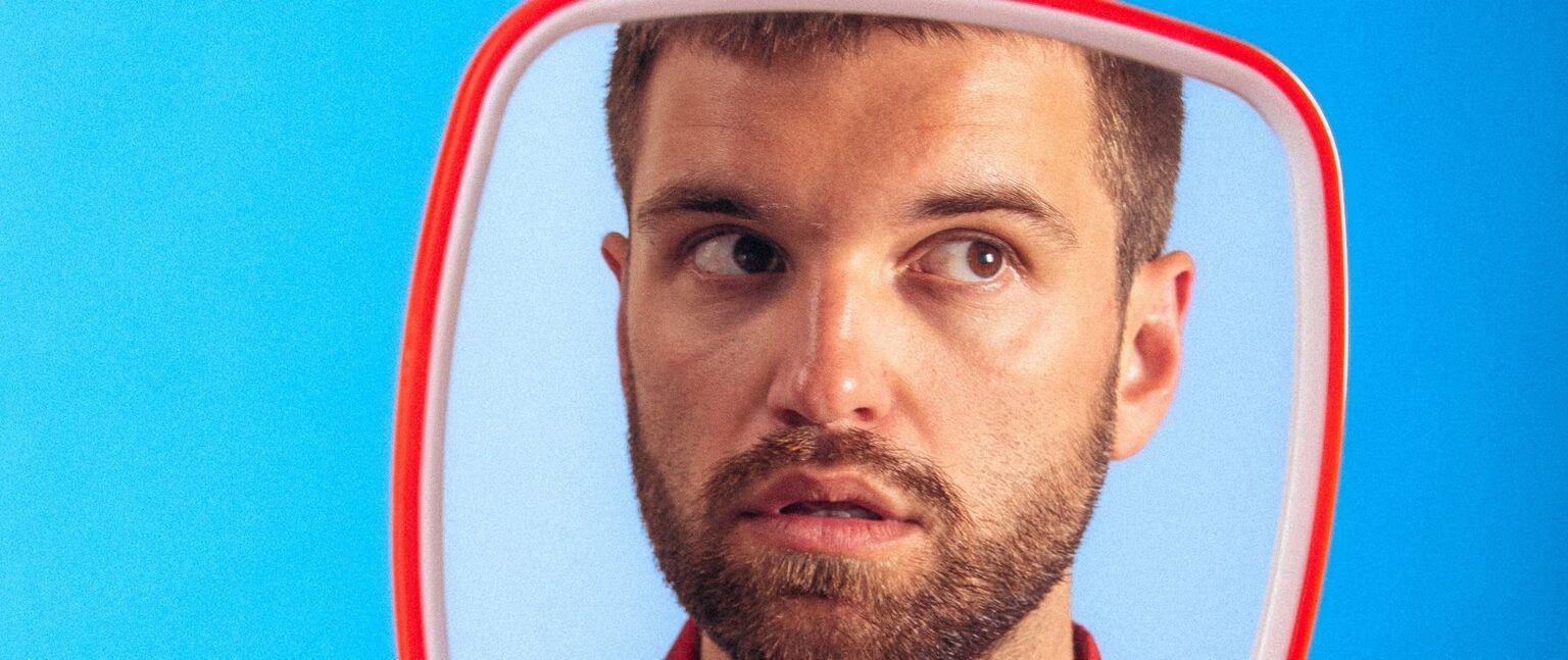 REVIEW: Will Owen: Looking Fab at Fifty, AEG Presents, EdFringe 2025 ...